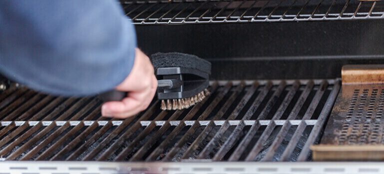 How to Clean a BBQ - The Only BBQ Guide You'll Ever Need!